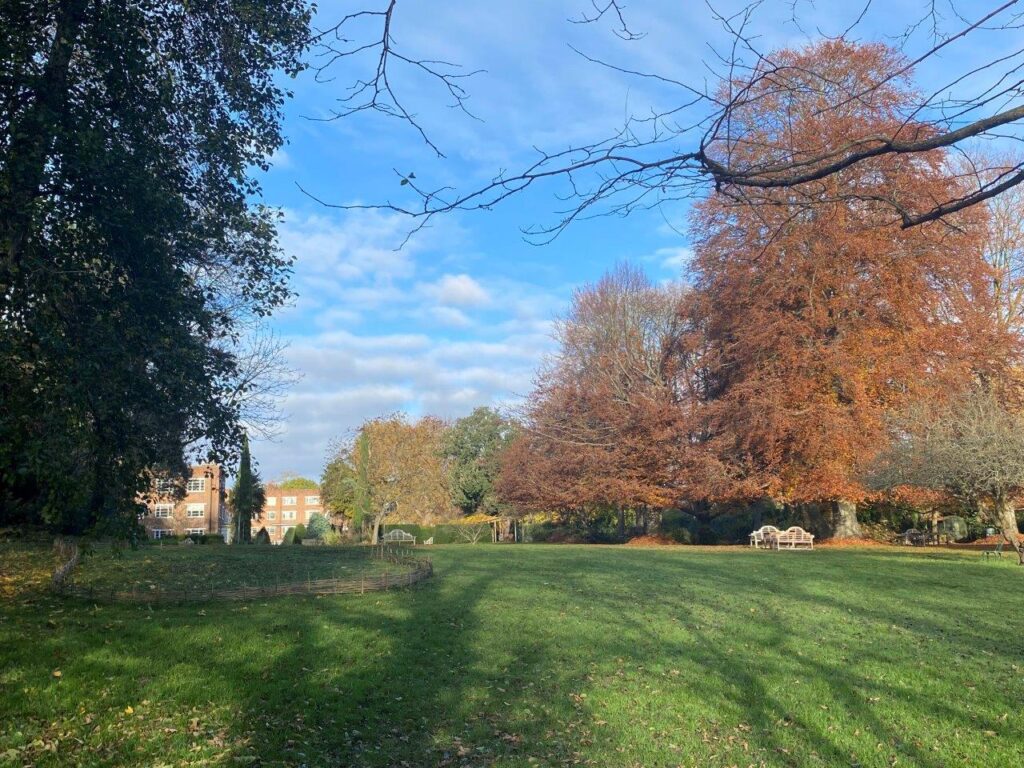 Meadowside – Cambridge Park | East Twickenham